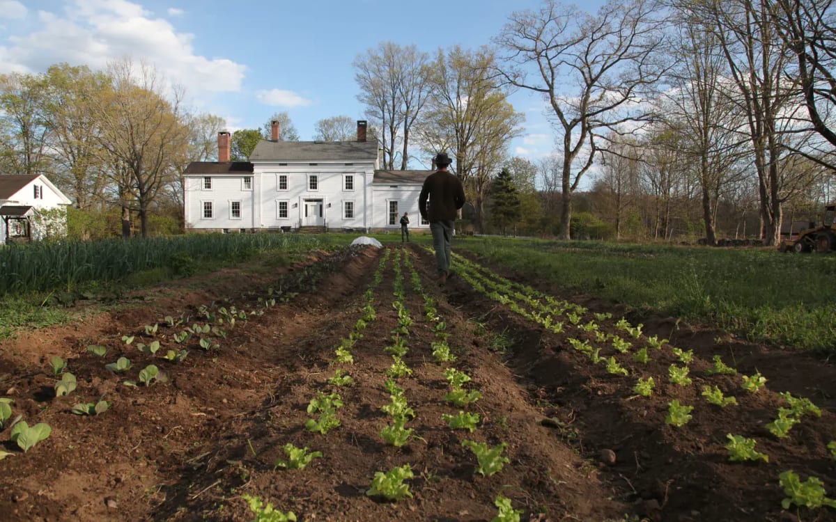 Historic Federal Style Farmhouse with Bucolic Views, Redding, CT ...