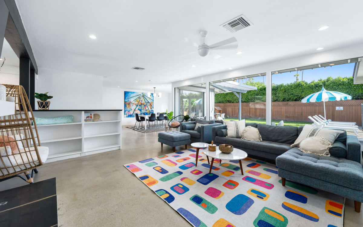 Mid-Century Mtn View Home, Palm Springs, CA | Production | Peerspace