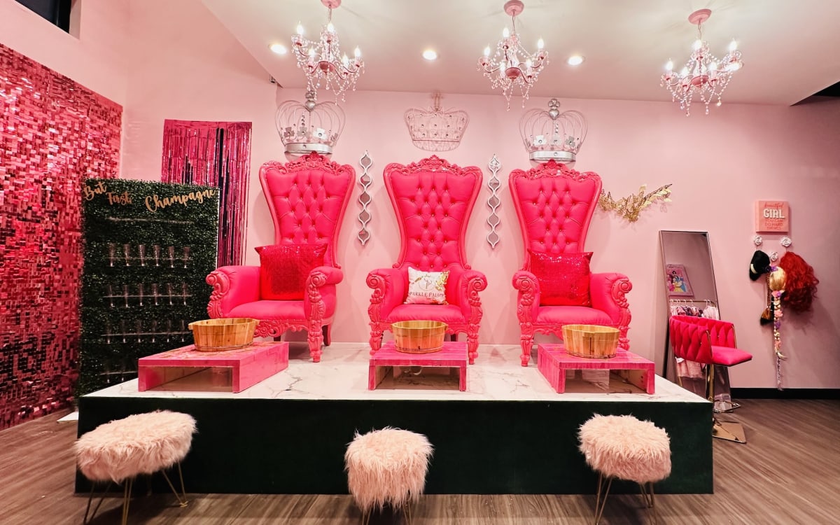 Pretty In Pink Event Space, Concord, NC | Event | Peerspace