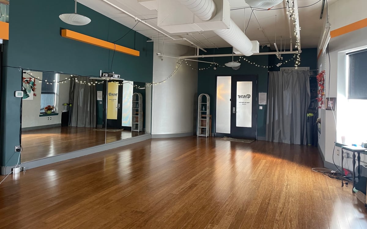 Spacious Studio with Gorgeous Natural Light, Denver, CO | Event | Peerspace