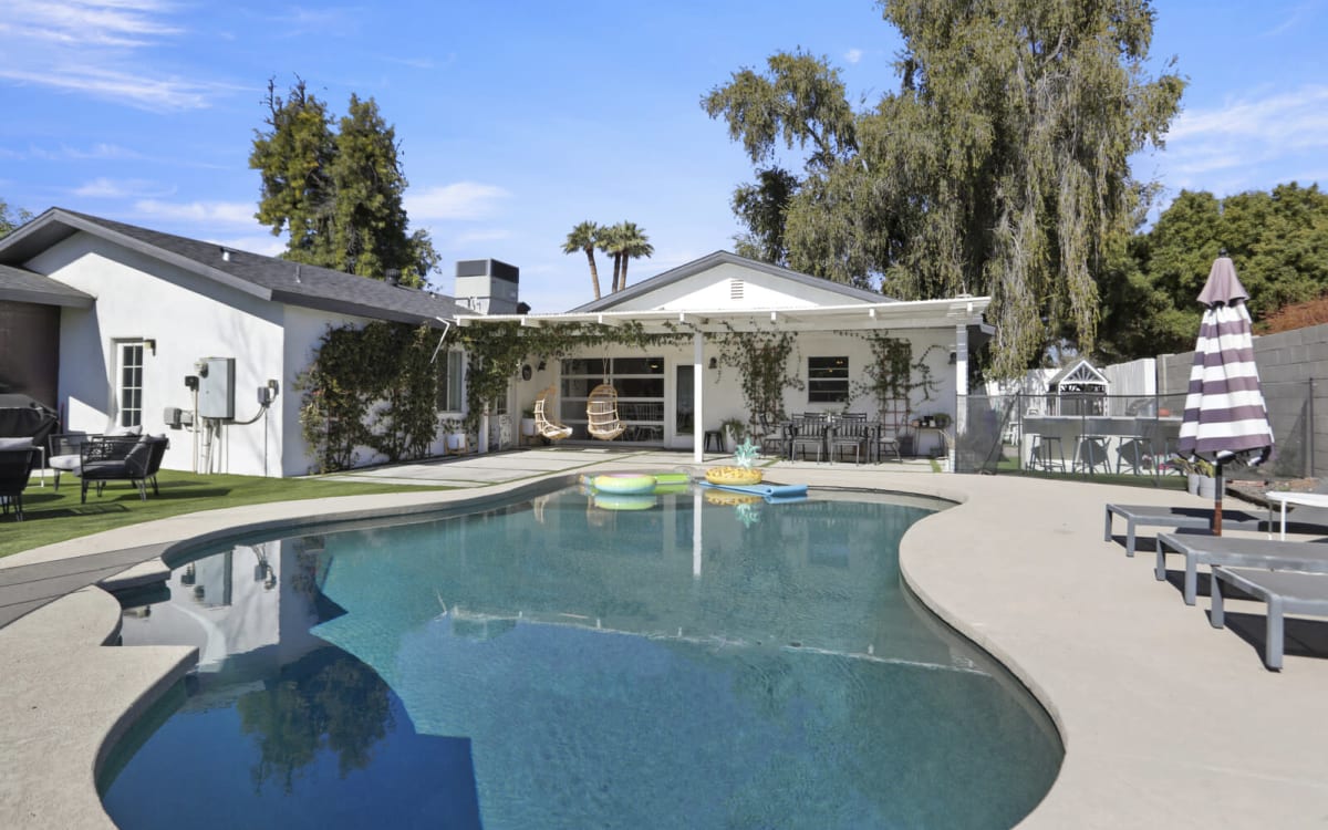 Bright Open House With Large Play Yard, Phoenix, AZ | Production ...