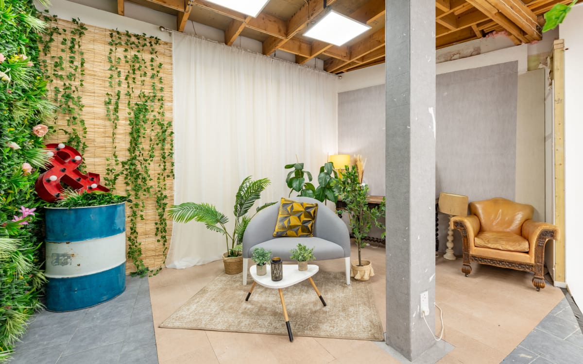 6 Degrees Studios LTD | Multi-Set Creative Space for Events in ...