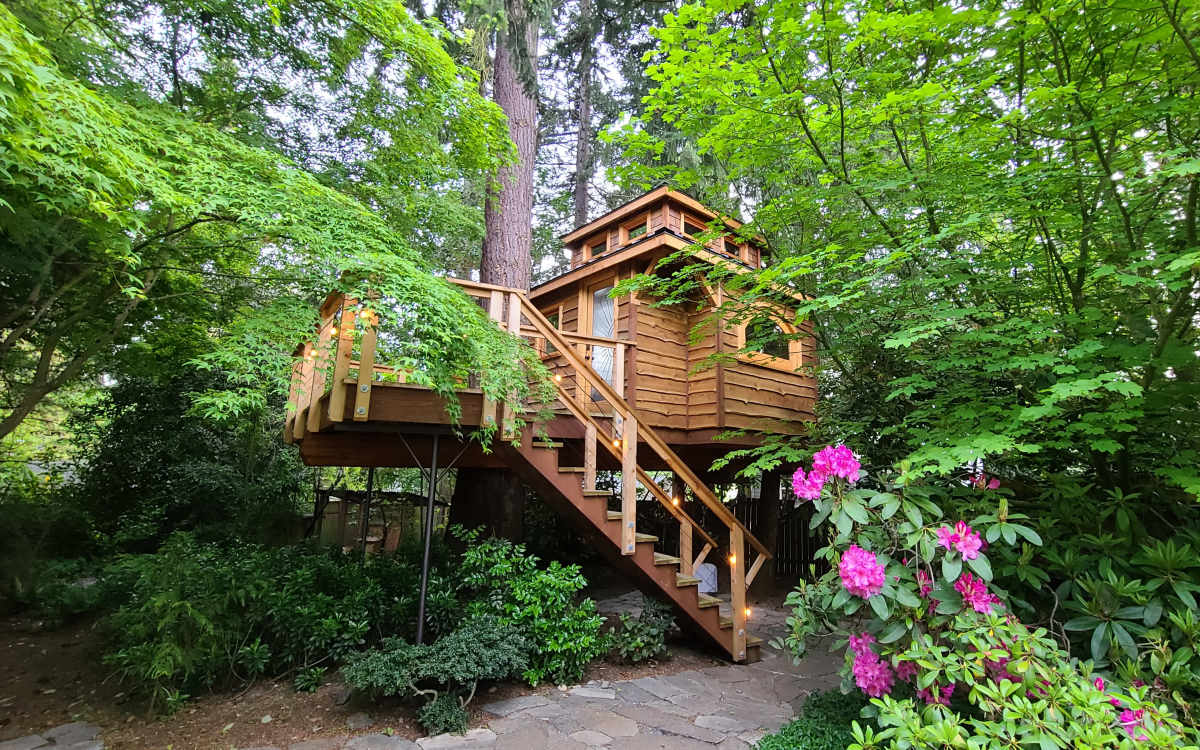 Bohemian Treehouse in Seattle, Seattle, WA | Production | Peerspace