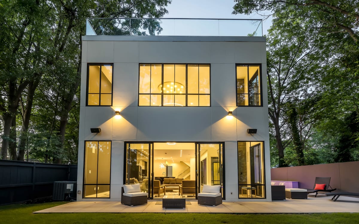 Midtown Modern Showpiece, Atlanta, GA | Production | Peerspace