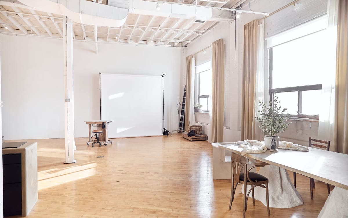 Adonis Workroom Studio | Spacious Photography Studio & Workspace ...