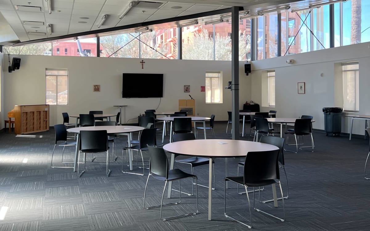 Bright, Customizable Classroom Style Meeting Space, Mesa, AZ ...