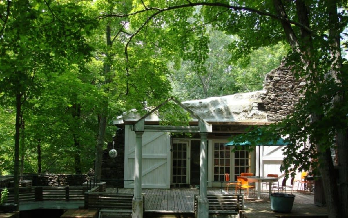 Rustic Secluded Home | 4124, Salt Point, NY | Production | Peerspace