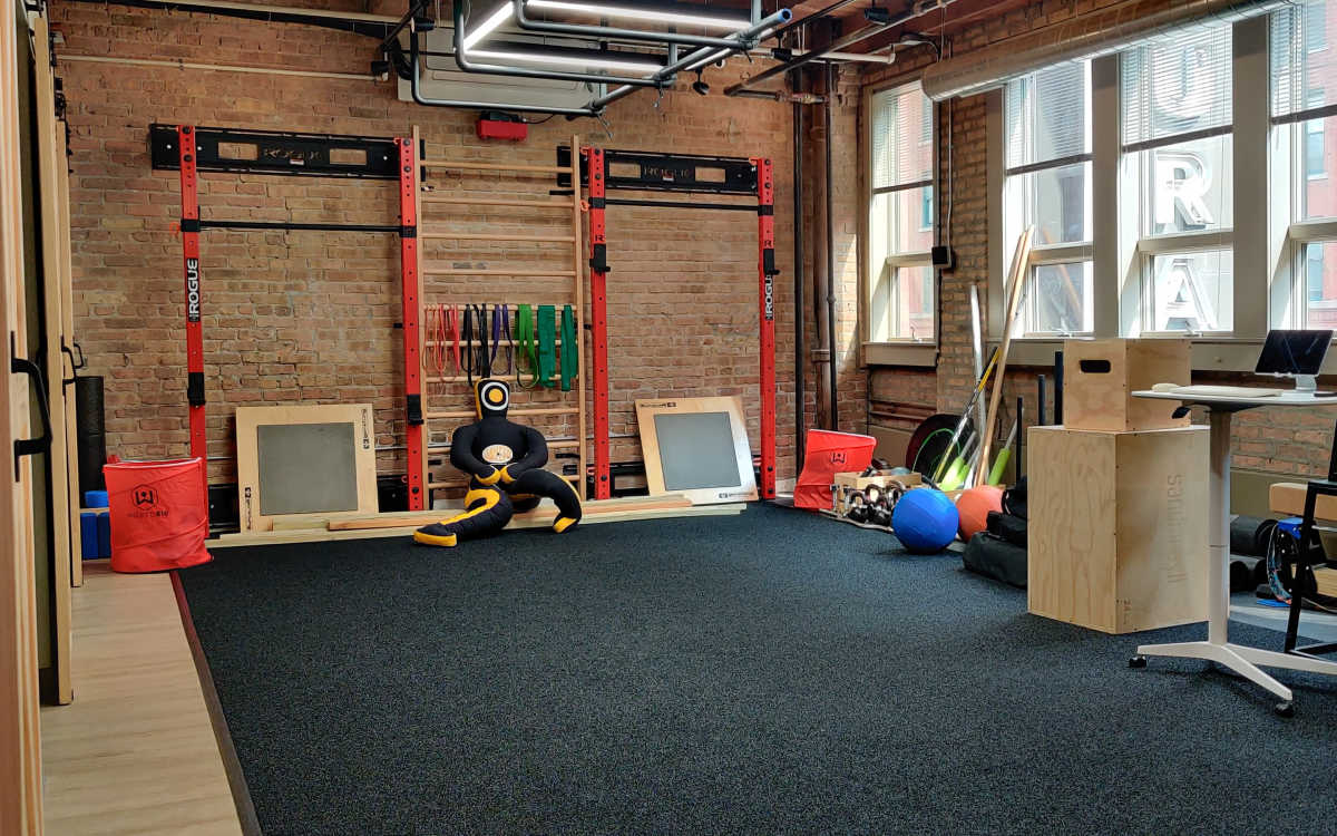 Downtown Rustic Gym Farm house Style In River North, Chicago, IL ...