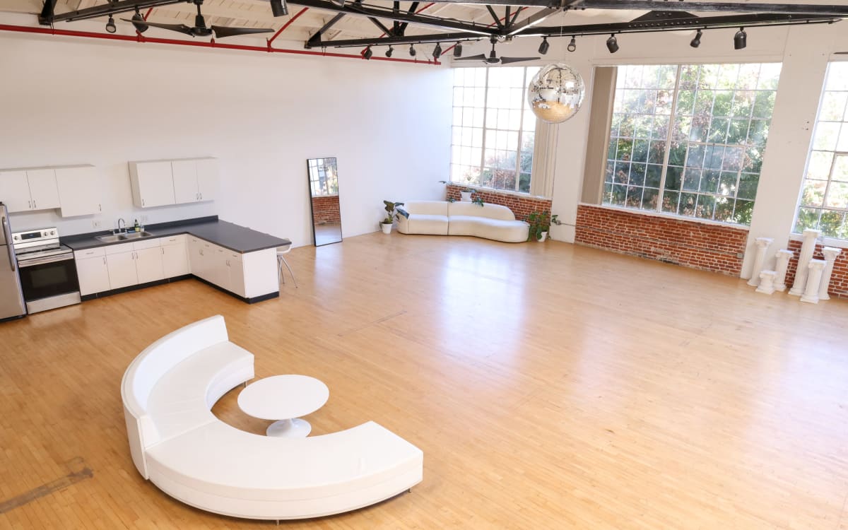 Large, Downtown Loft overflowing with Natural Light, San Diego, CA ...