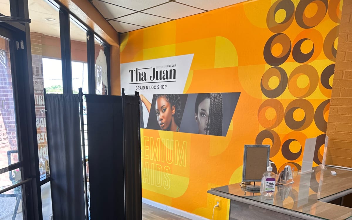 Upscale Braid N Loc Shop located in Arlington TX, Arlington, TX | Production | Peerspace