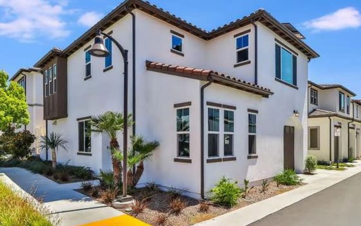 Elegant, Contemporary Smart Home, Simi Valley, CA | Production | Peerspace