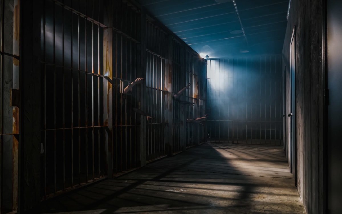 Ideal Sets Film Standing Sets with 20+ Different Sets in the Same ...