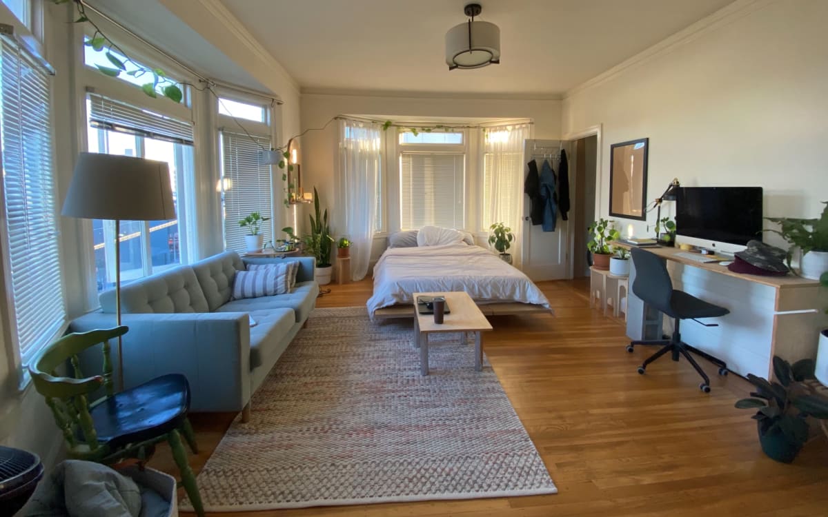 Sunny & Open Studio Apartment in Mission District, San Francisco, CA ...