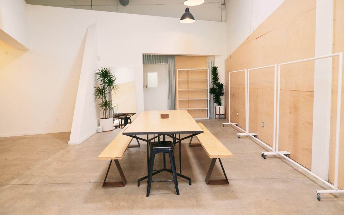 1100 Square Foot Showroom Inspired Creative Space in Costa Mesa ...