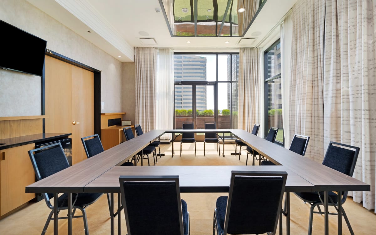 Rooftop Meeting Room with Skyline View, Nashville, TN | Off-Site ...