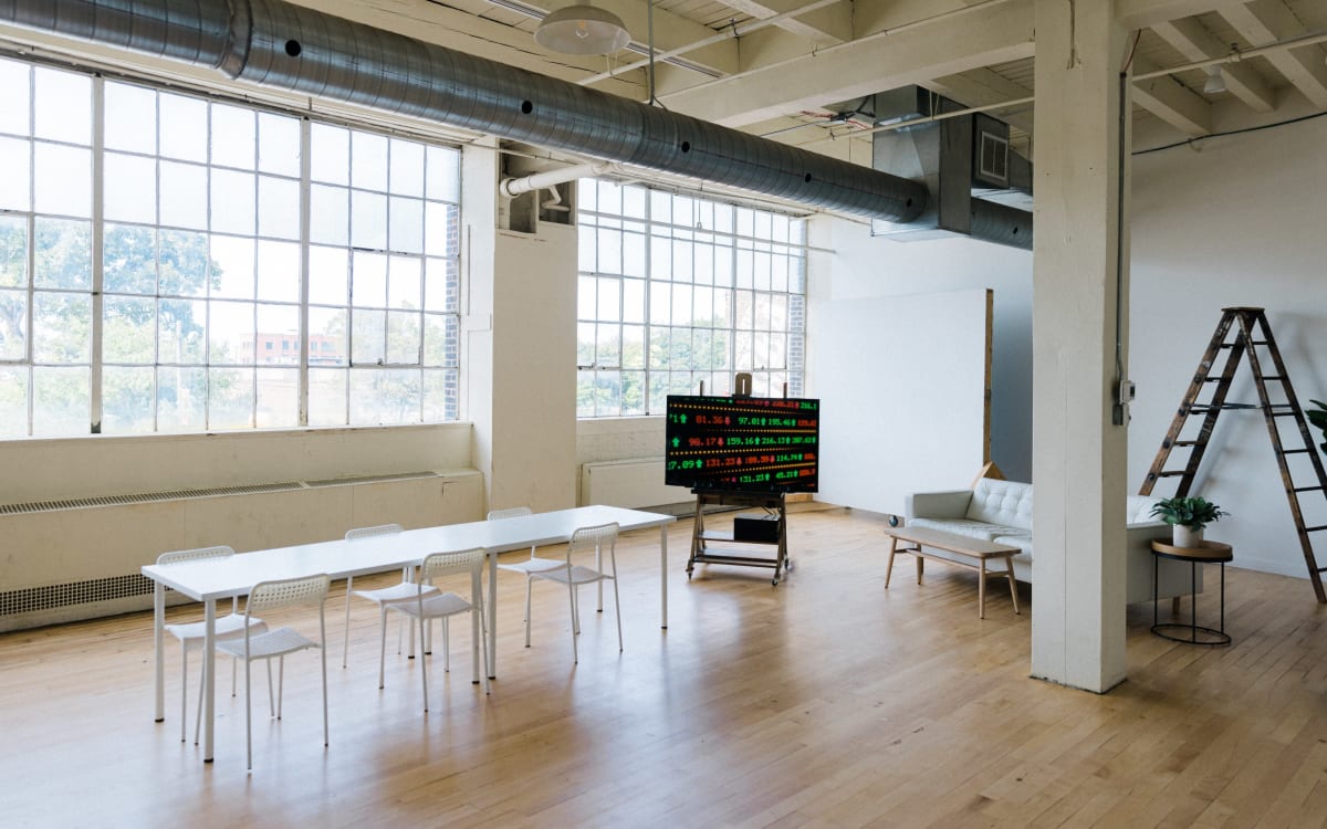 Clean Bright Studio, Large Space with Tons of Natural Light, Cleveland ...