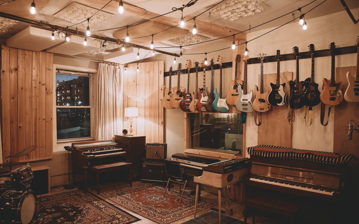 Full-fledged Recording Studio With Spacious Loft For Music Or Non-music ...