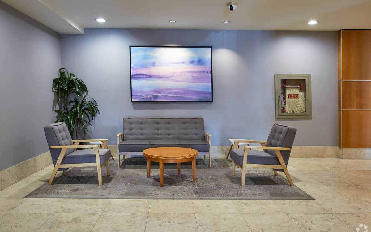 Large - LAX Conference Room with TV Monitor, CA, CA | Event | Peerspace