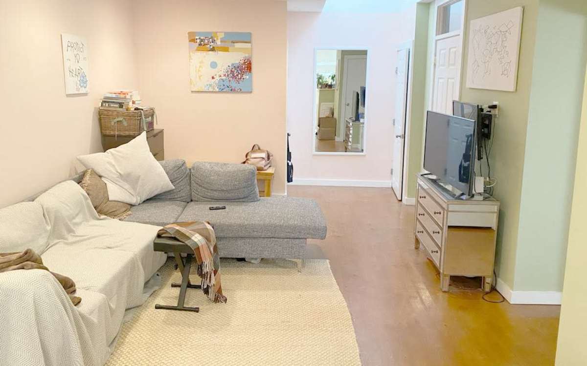 Williamsburg Lorimer L/G Prime Corner Location - Property: Brownstone ...