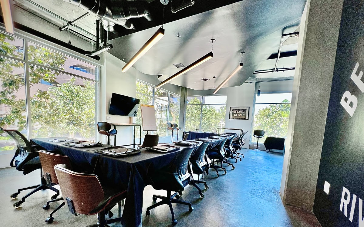 Professional Studio Loft | Downtown Riverside *Main Street*, Riverside ...