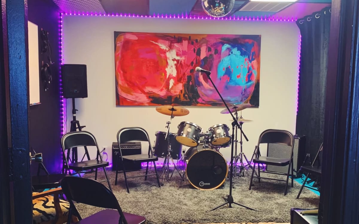 Femme Rock | Punk Glam Art Deco Multi Purpose Music Space, Austin, TX ...