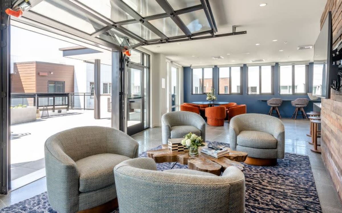 Gorgeous Indoor/Outdoor Rooftop & Event Space, Redmond, WA | Event ...