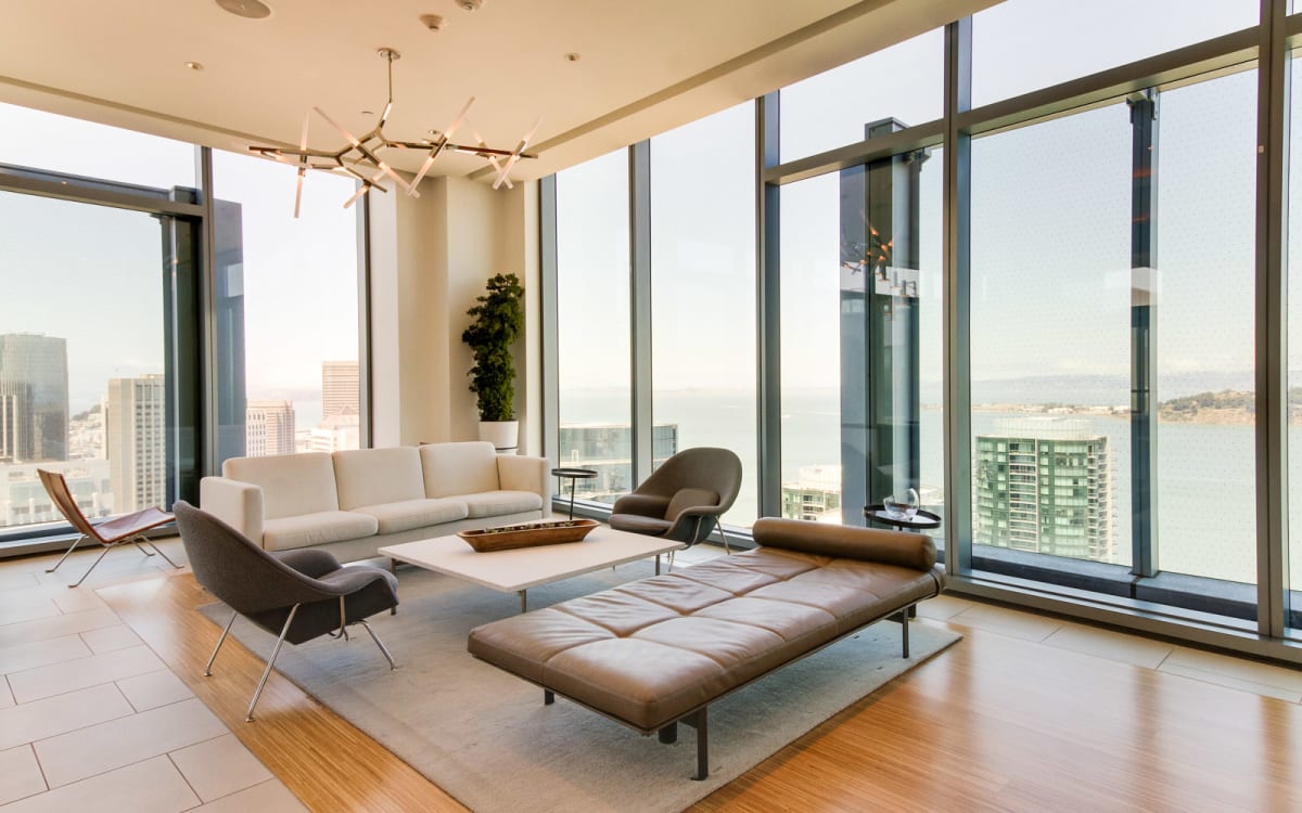 42nd Floor Sky View Lounge, San Francisco, CA | Off-Site | Peerspace