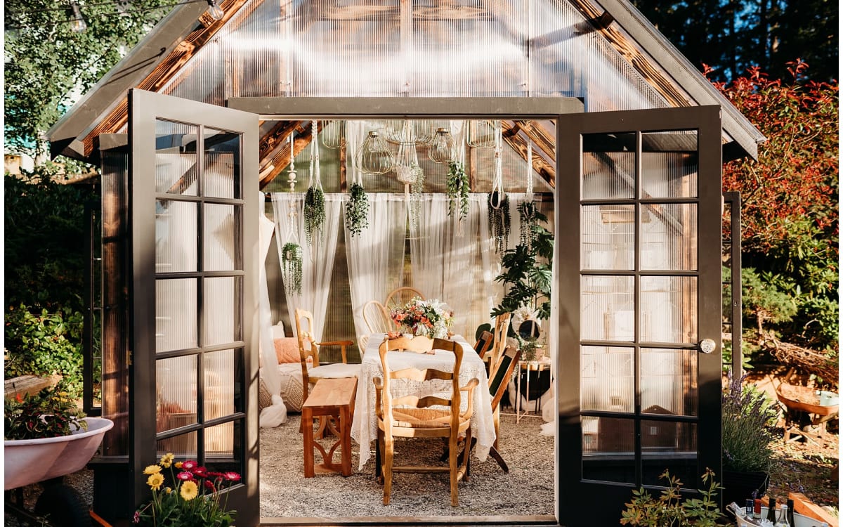 Suburban Greenhouse Studio with a Boho Vibe!, Shoreline, WA | Event ...