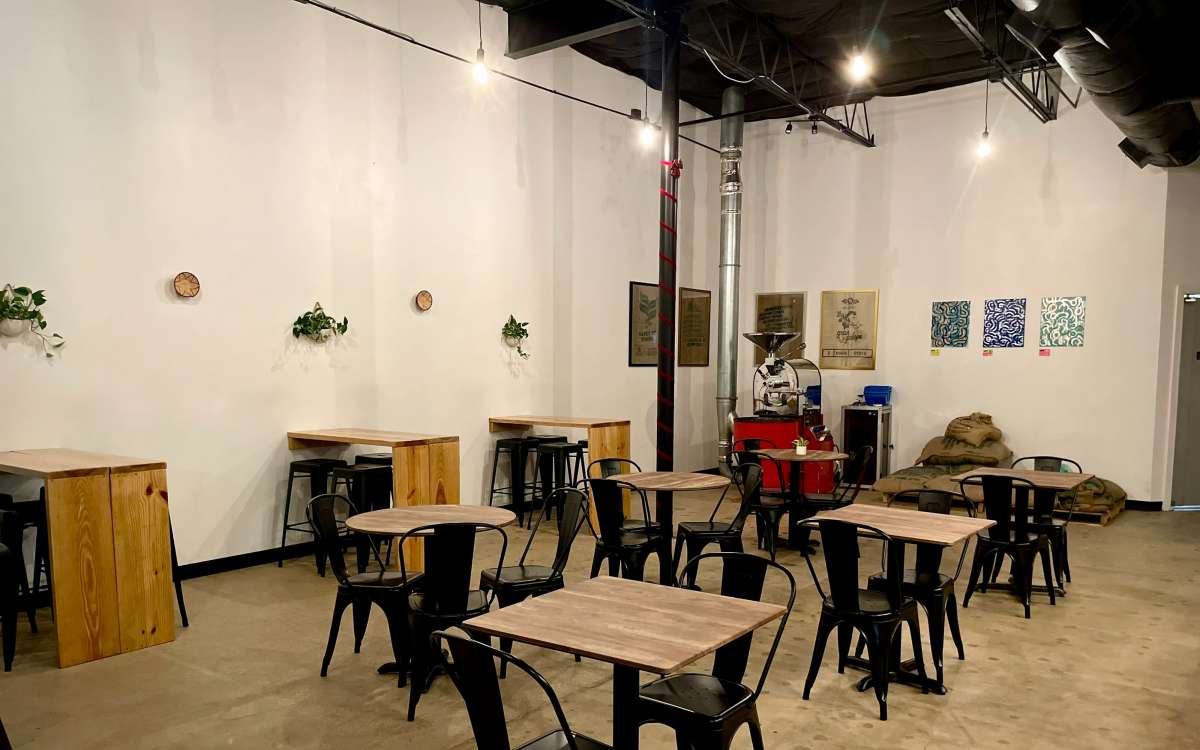 Spacious Coffee Shop & Roastery with Modern Industrial Interior, Dallas ...
