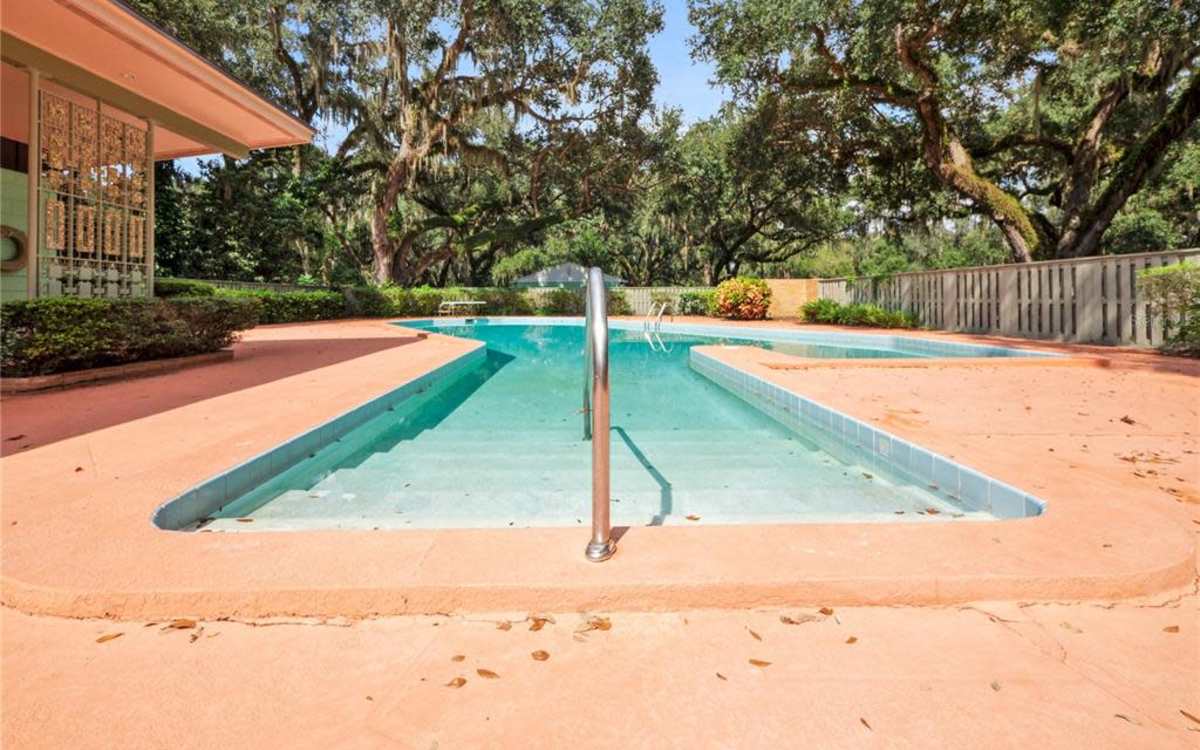 1959 Mid Century Modern Pool in Sanford, Sanford, FL | Event | Peerspace