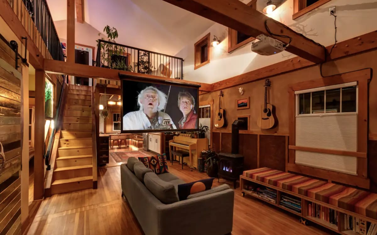 Timberframe loft in the heart of the City, Bellingham, WA | Off-Site ...