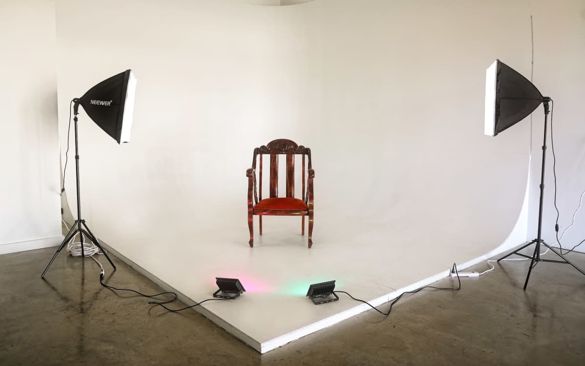 Spacious Infinity Cyc Wall, Vintage Furniture, and Glamorous Dressing ...