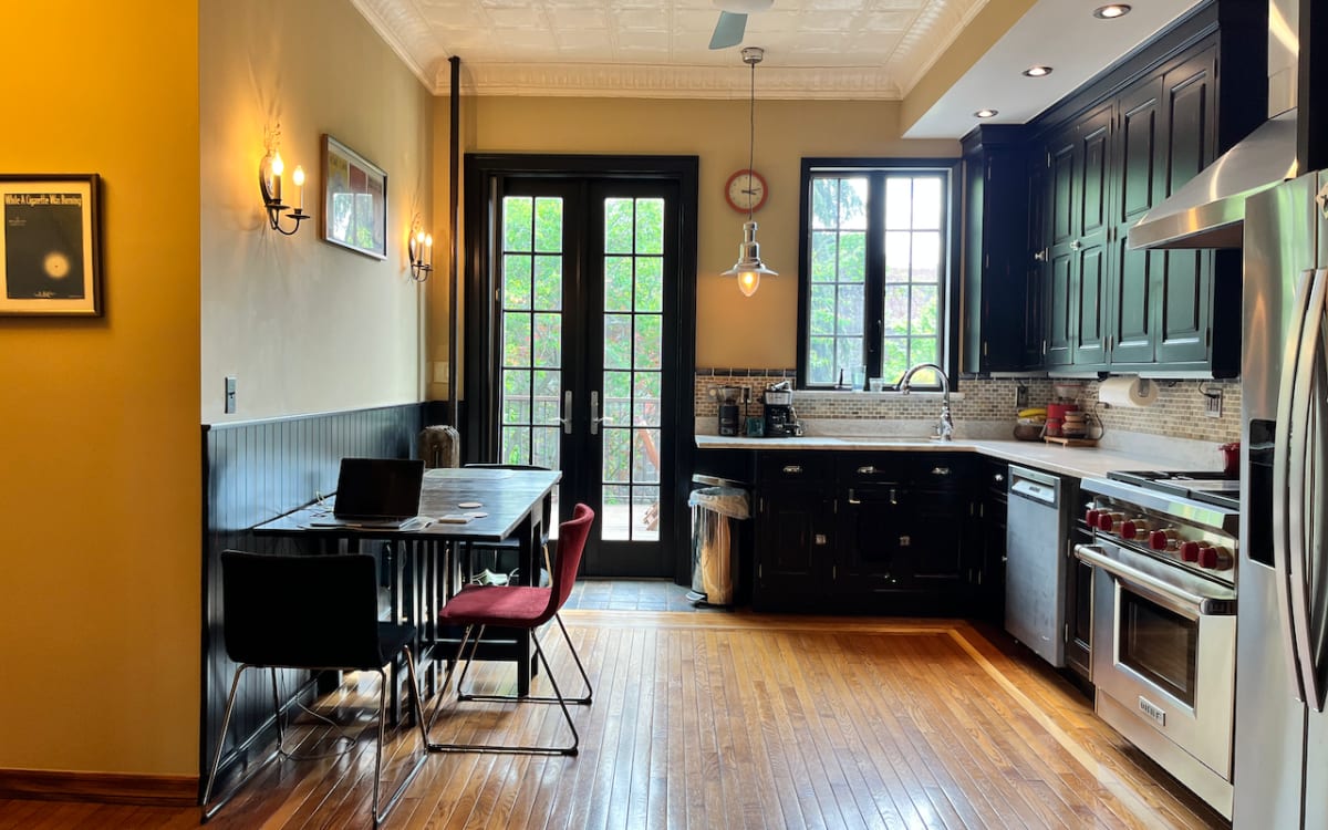 Spacious Brooklyn townhouse with deck, garden, and basement, Brooklyn ...