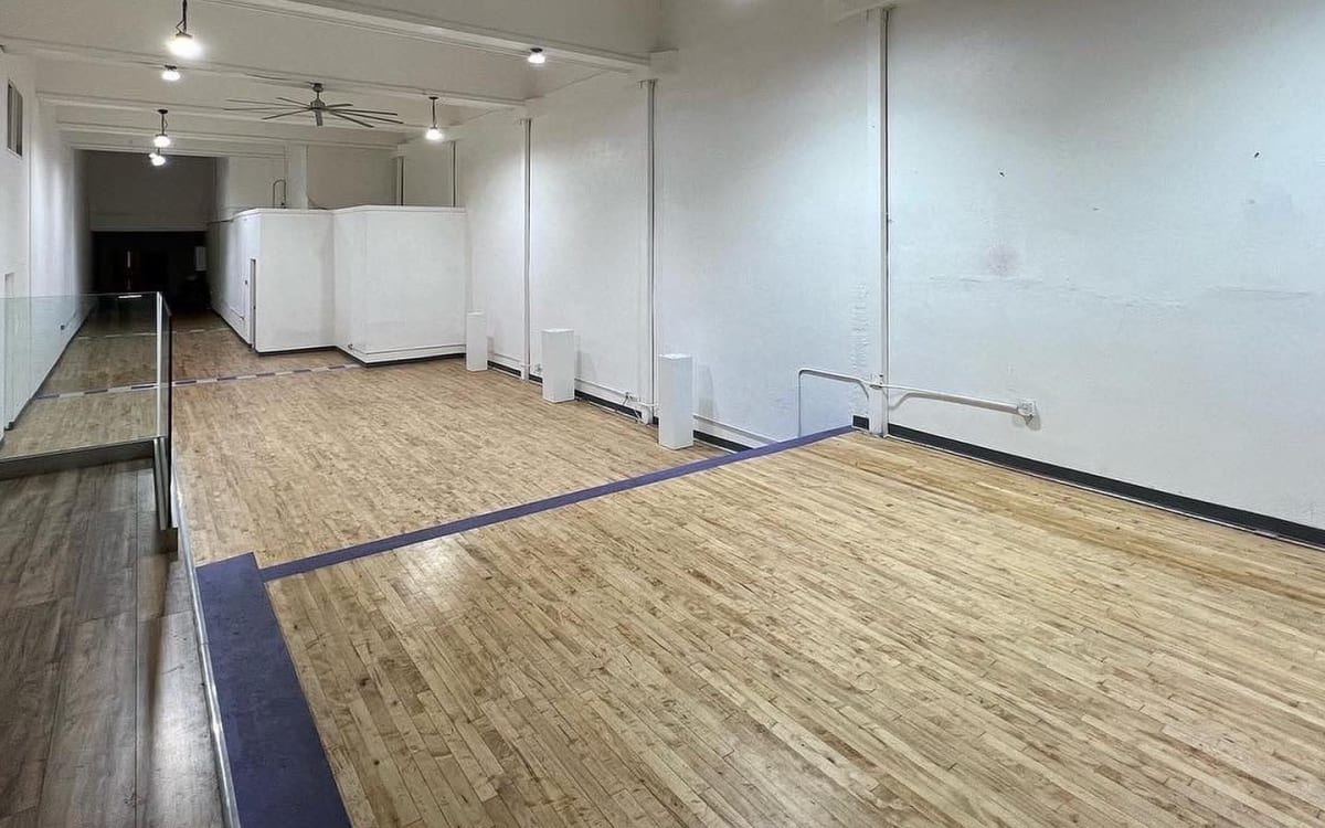 Lifted Veil Gallery | HUGE DTLA Gallery multi level event space with ...