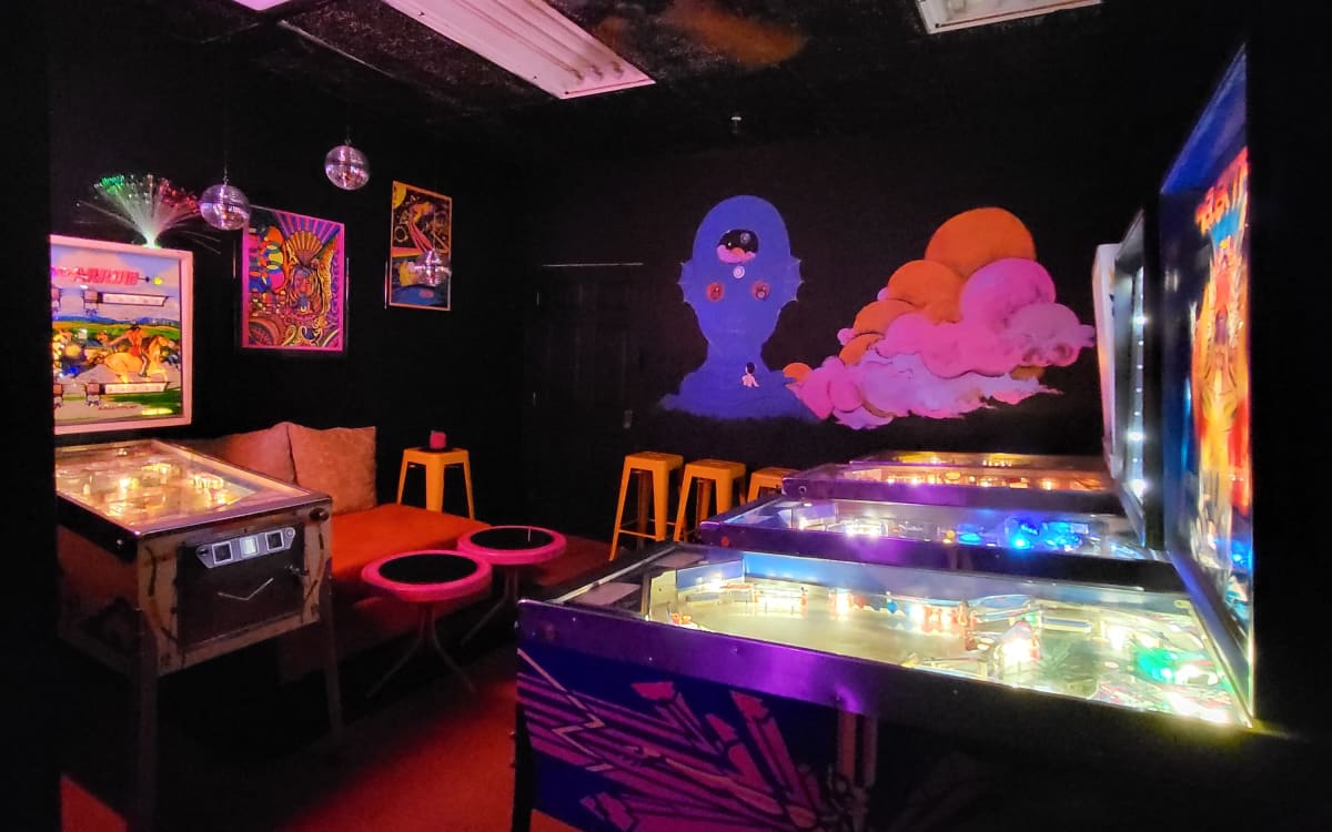 Retro arcade lounge, Yucca Valley, CA | Production | Peerspace