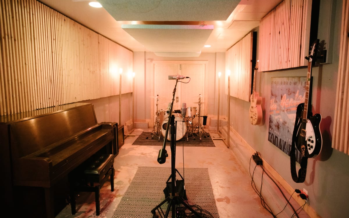 Recording Studio -Music Row- The Hideout, Nashville, TN | Production ...