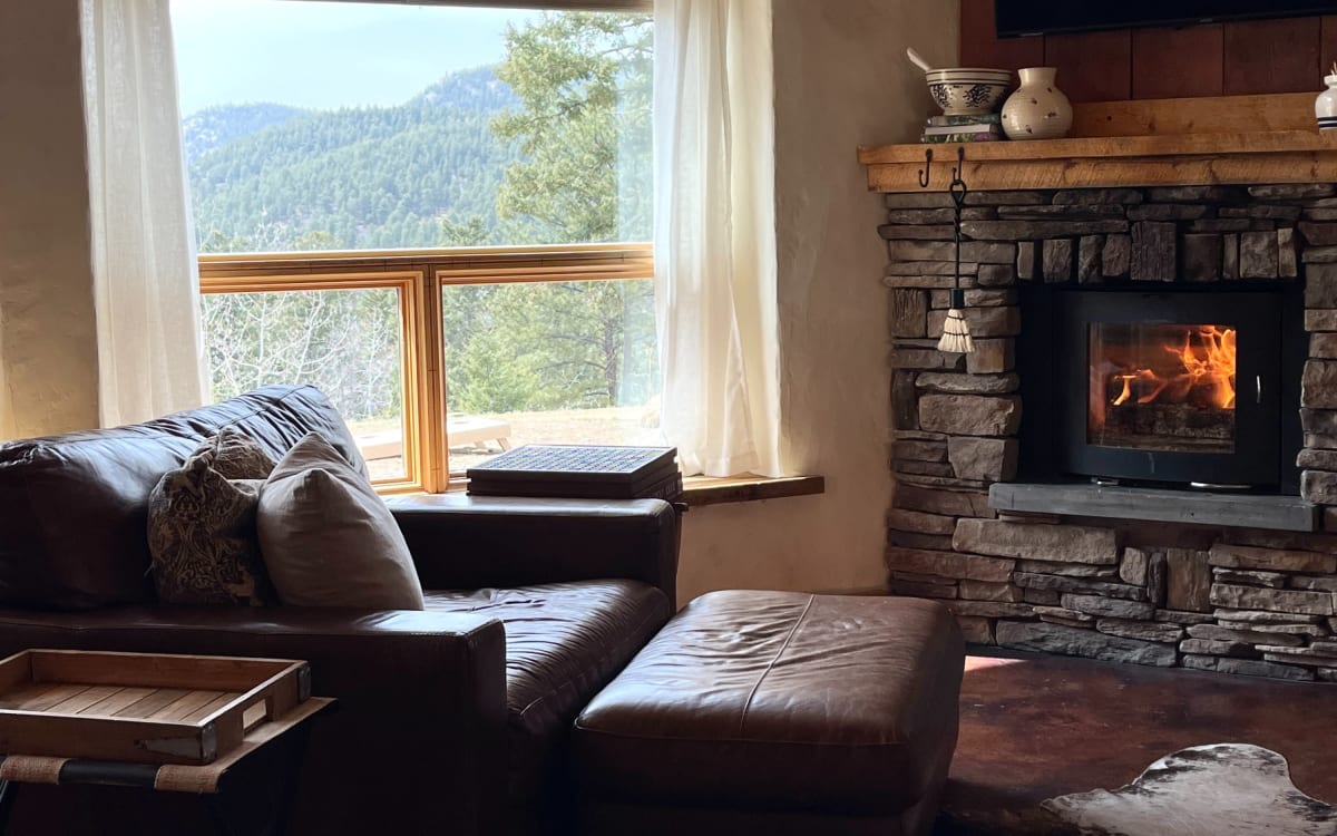 Unique Rustic Mountain Farmhouse with INCREDIBLE view, LITTLETON, CO ...