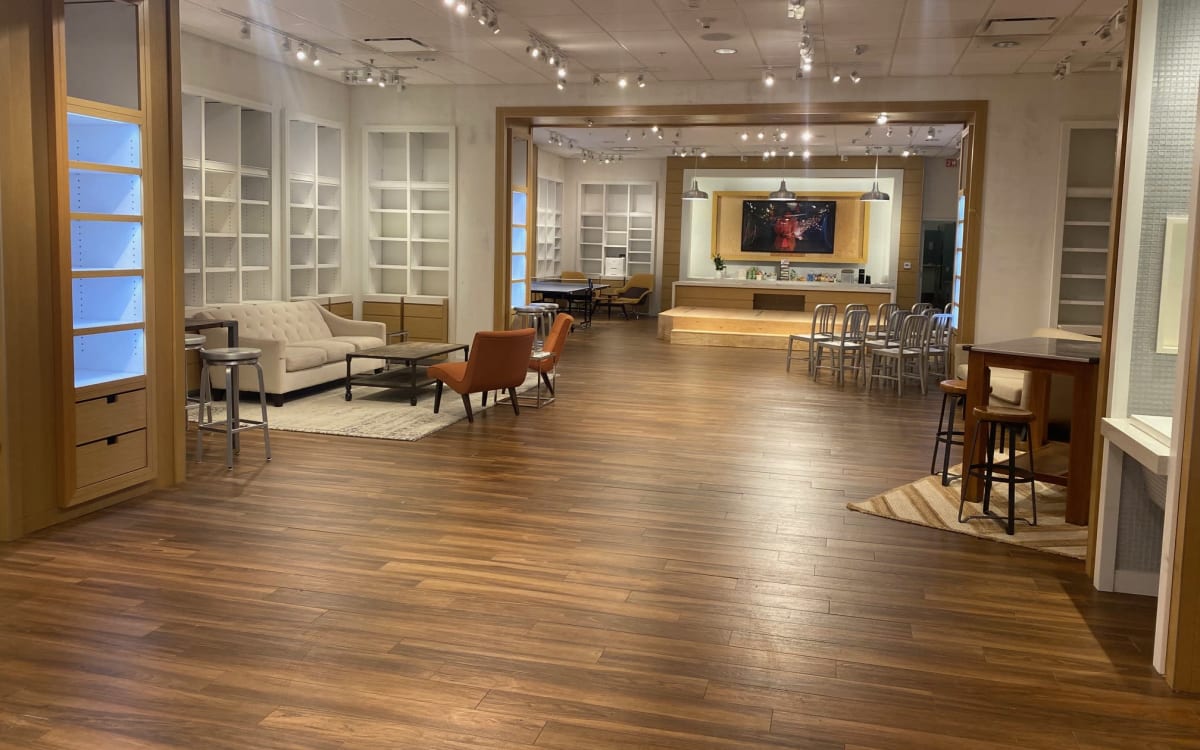 Gorgeous, large meeting/event space in Northgate Mall, San Rafael, CA ...