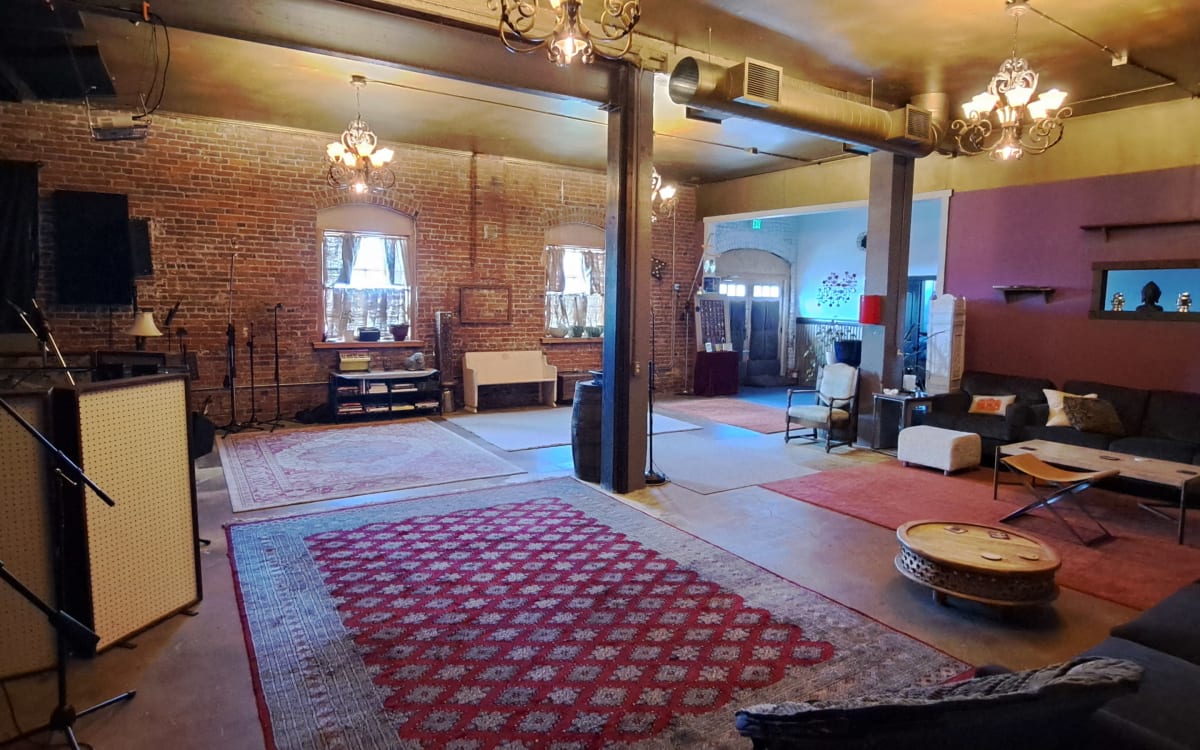 J Bones Musicland | Stunning Recording Studio in Renovated Industrial ...