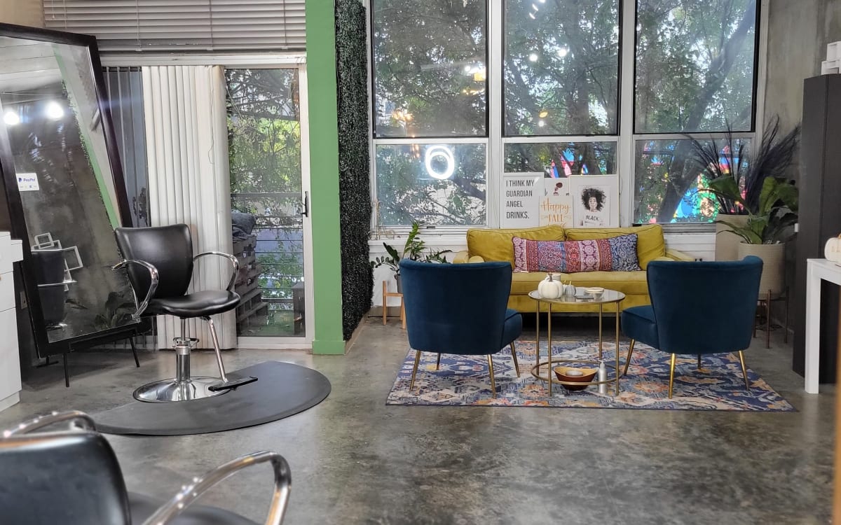 Staged Photography Loft, Atlanta, GA | Production | Peerspace