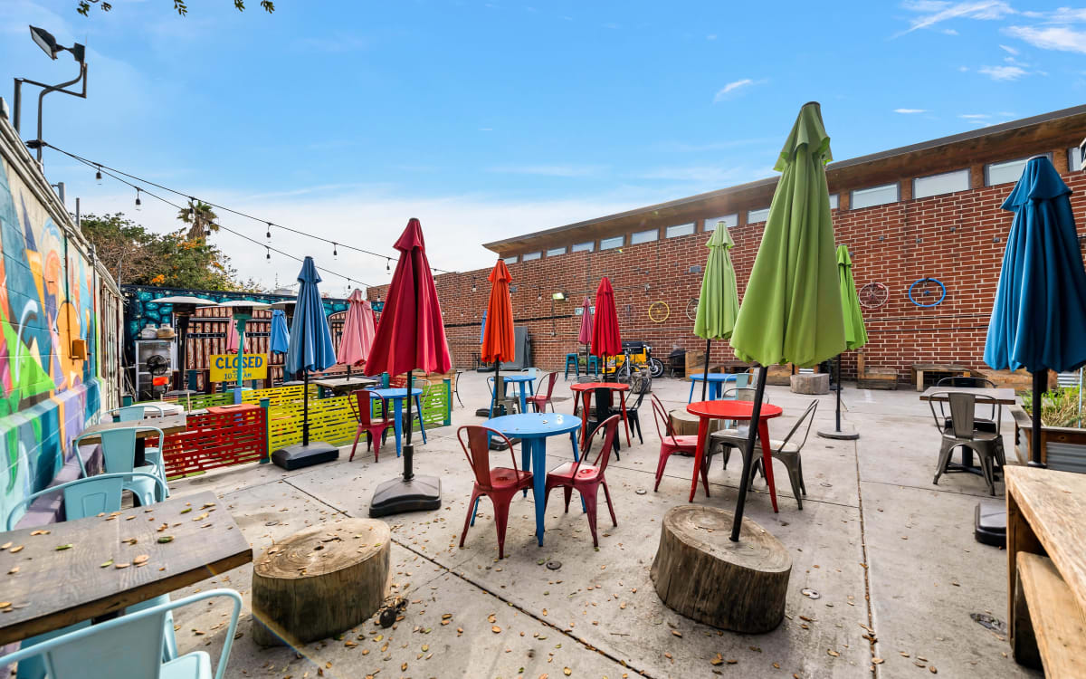 OUTDOOR CAFE EVENT SPACE WITH CITY VIEWS / LA RIVER, Los Angeles, CA ...