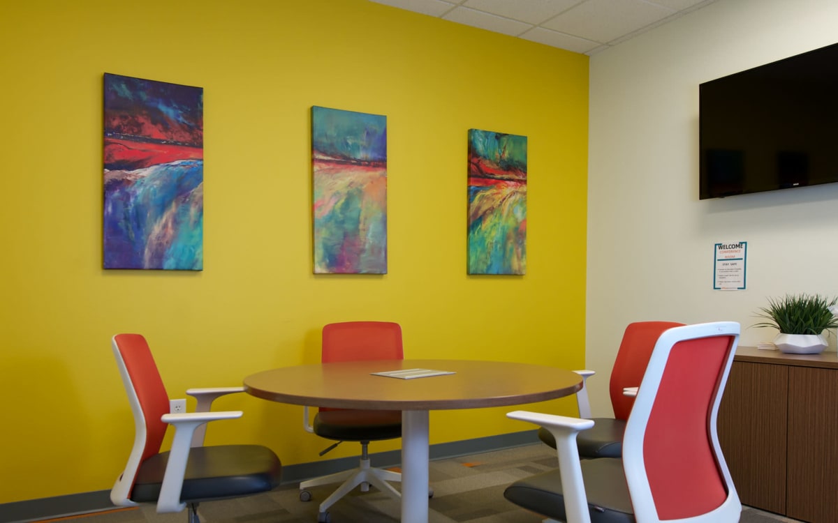 Colorful Conference Room w/ TV Near the 10 Freeway, Phoenix, AZ | Off ...