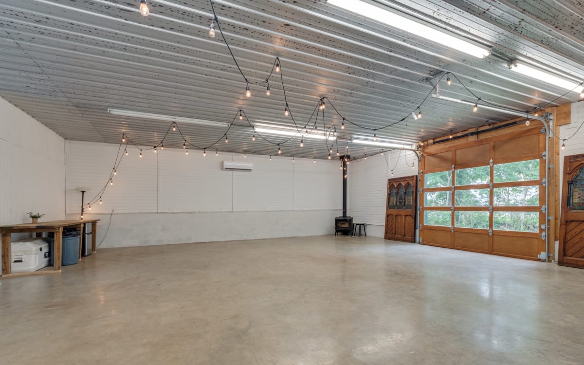 Quaint general store venue with plenty of room, Spring Hill, TN | Event ...