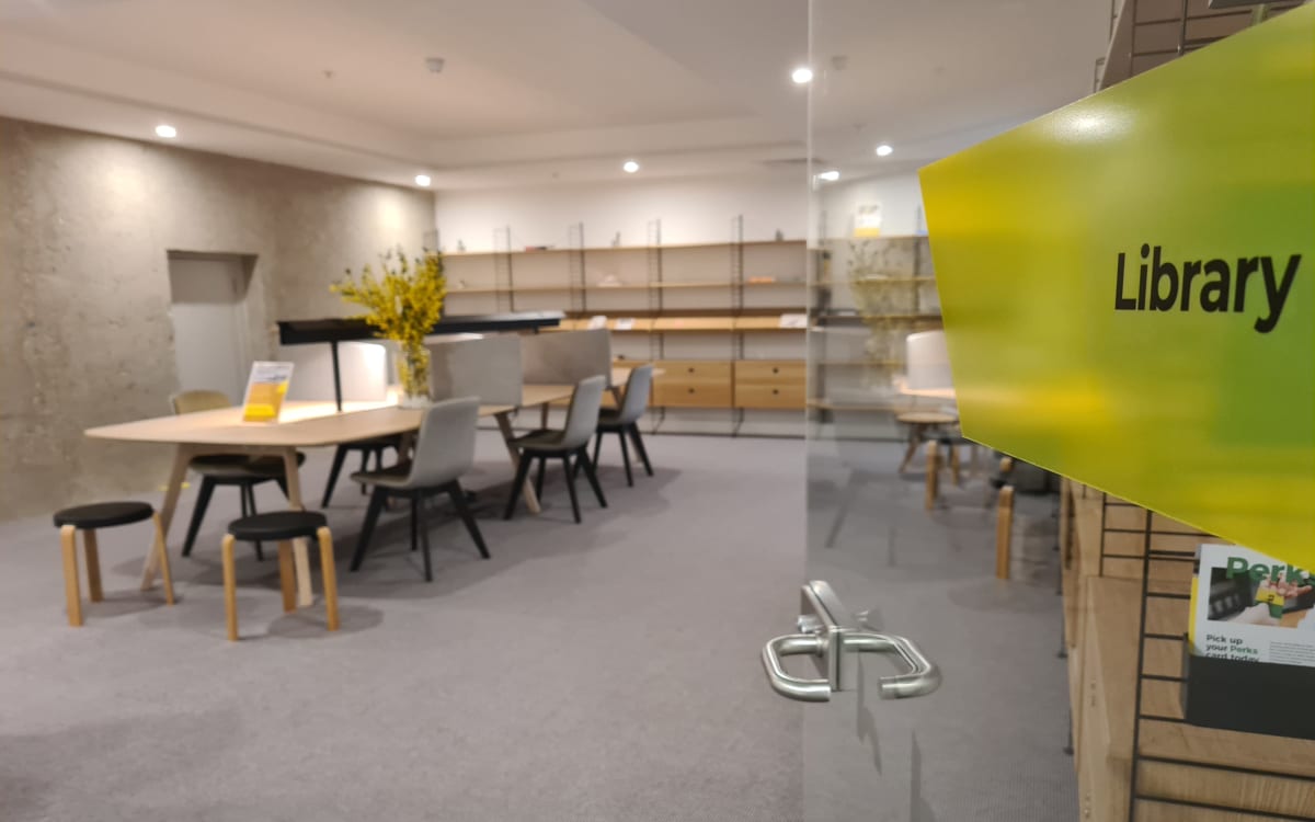 25-30 Capacity Library Setting Meeting Room | Hammersmith | Offsite ...