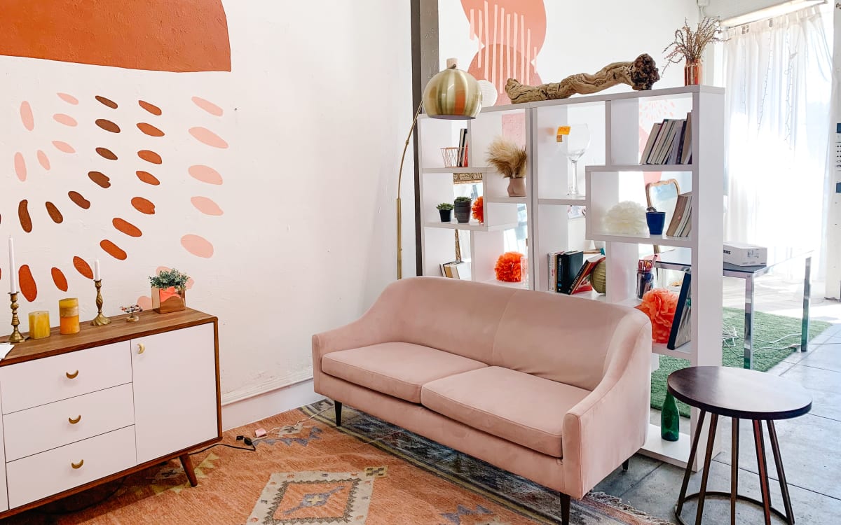 Bright creative storefront designed for collaborative work., Los ...