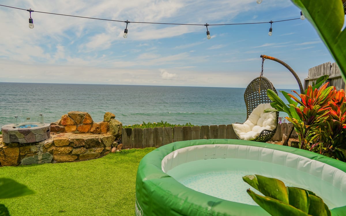 Oceanfront Backyard Oasis, San Diego, CA | Production | Peerspace