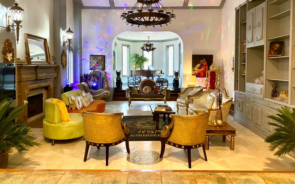 Luxury British style Mansion 6000 sf, Decatur, GA | Event | Peerspace