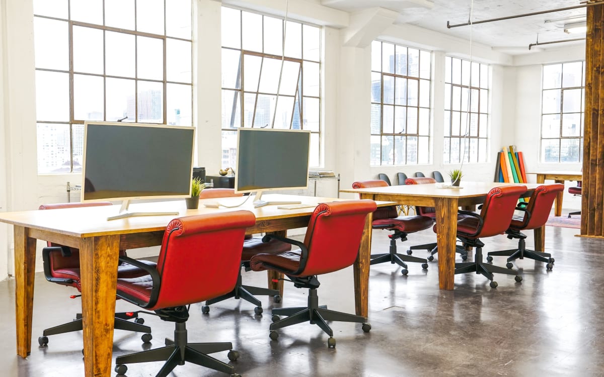 Quiet Contactless Check-in Office & Streaming Space, Los Angeles, CA ...