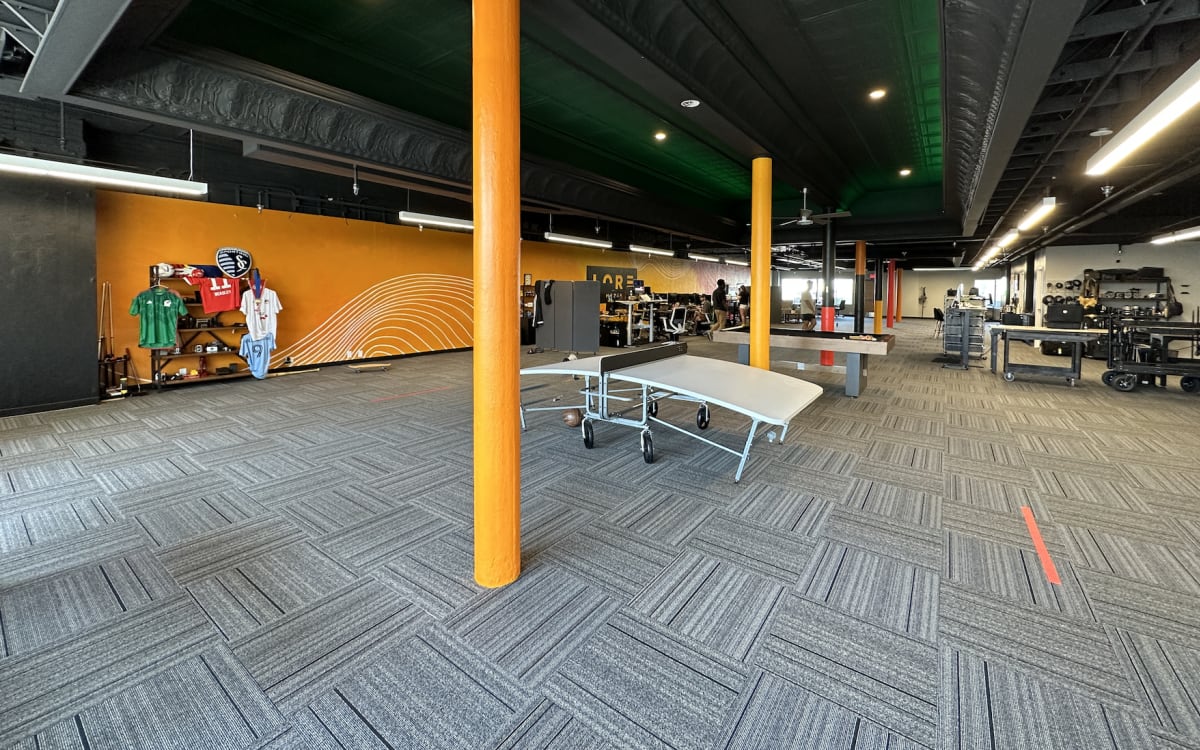 Downtown studio with backdrops and more., Kansas City, KS | Production ...