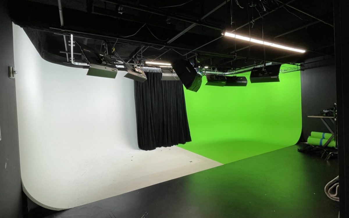 TXi Studio: A Cyclorama Equipped Film & Video Production Facility In ...